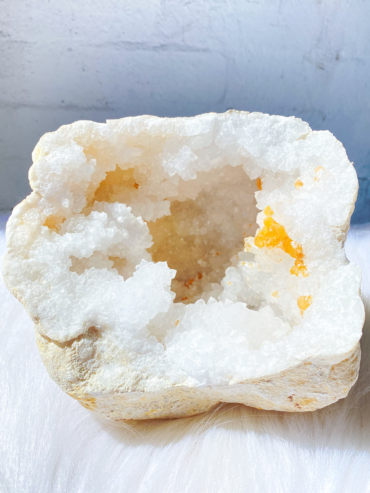 Quartz Thunder Sugar Geode - GT19 — Aus Crystals