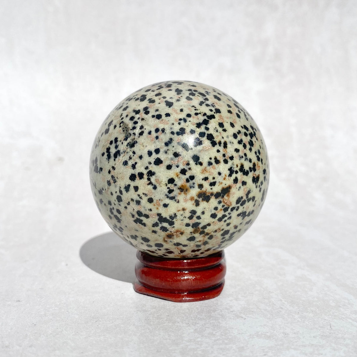 Dalmation Jasper Sphere DAL01 — Aus Crystals